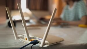 What Is WiFi? A Simple Explanation of How It Works - Primewirehub